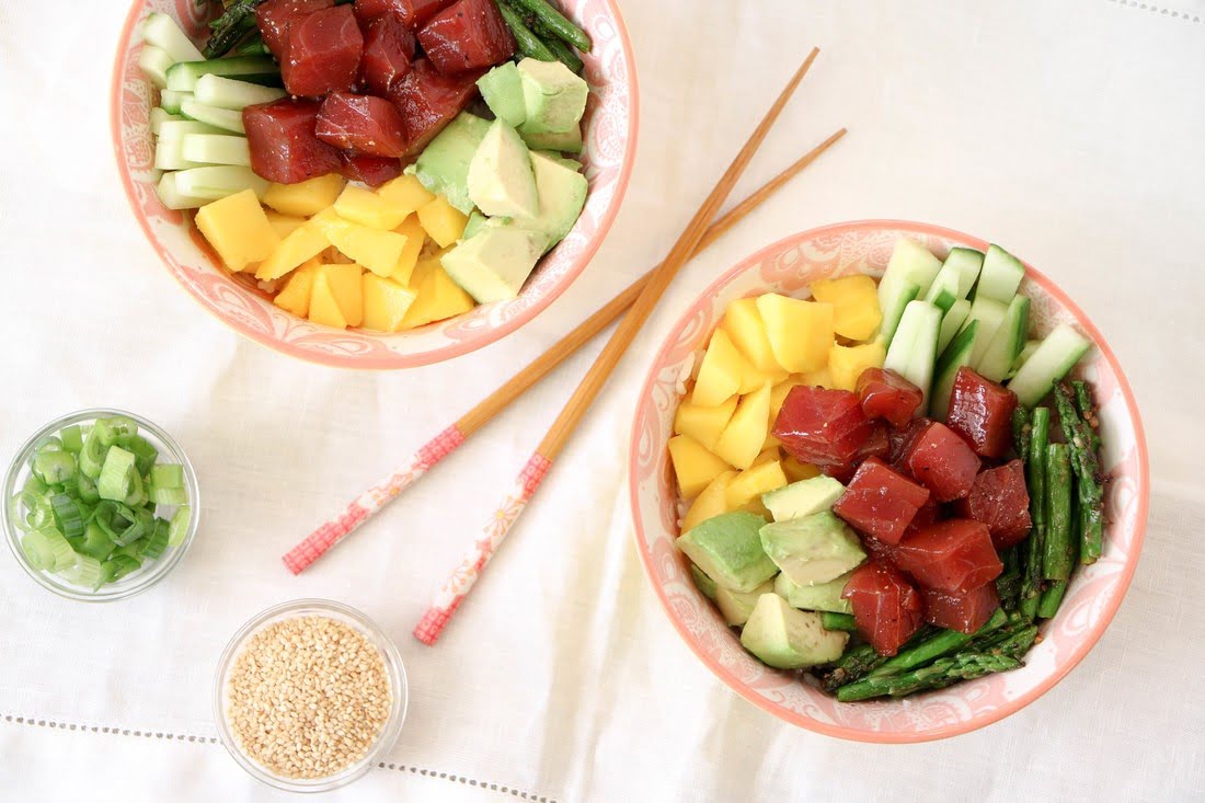 Ahi Tuna Mango Poke Bowls - Kiss in the Kitchen